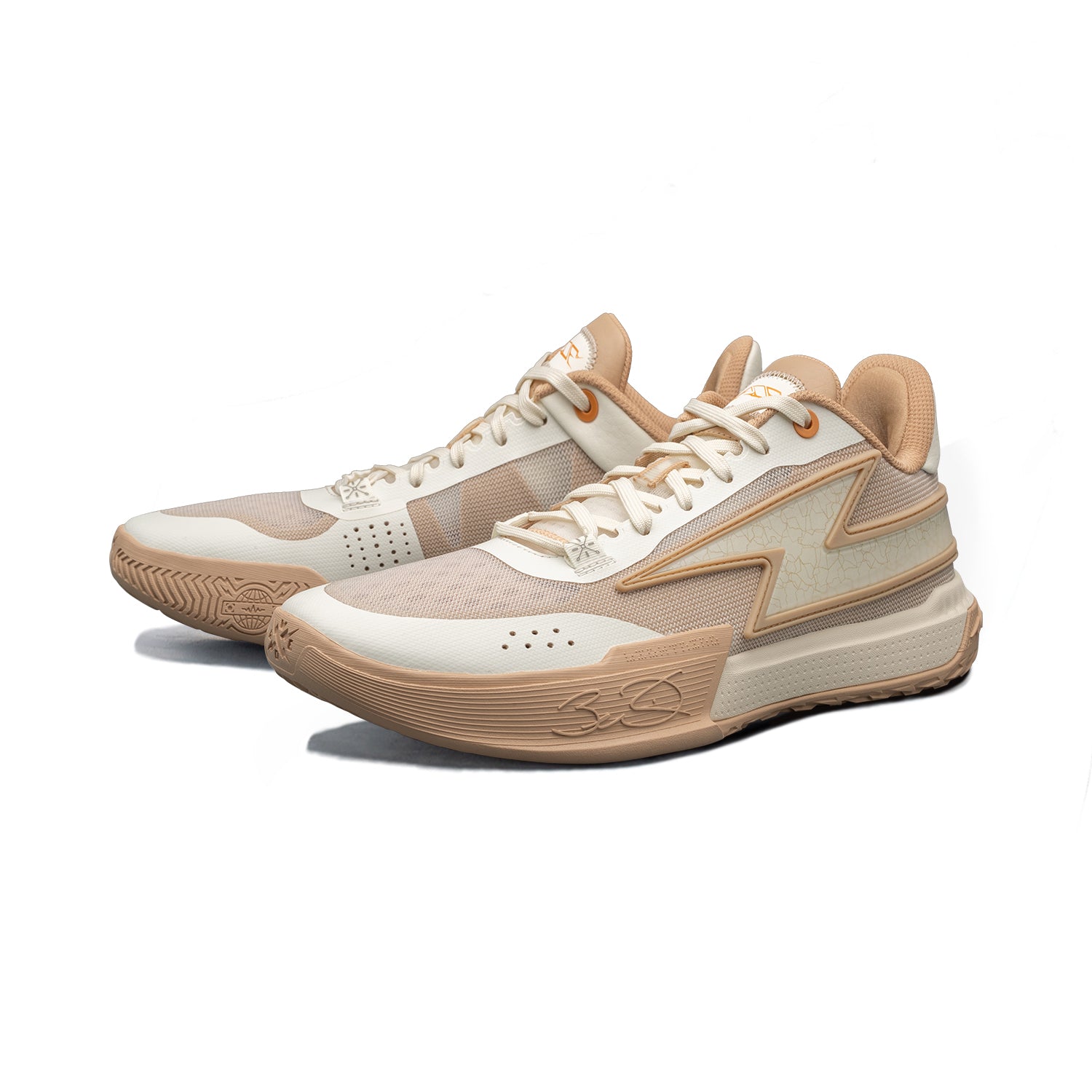 D Wade's New Wade Flash sneaker